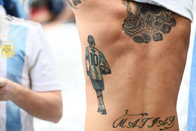 A tatuagem que não foi feita. Por Moisés Mendes