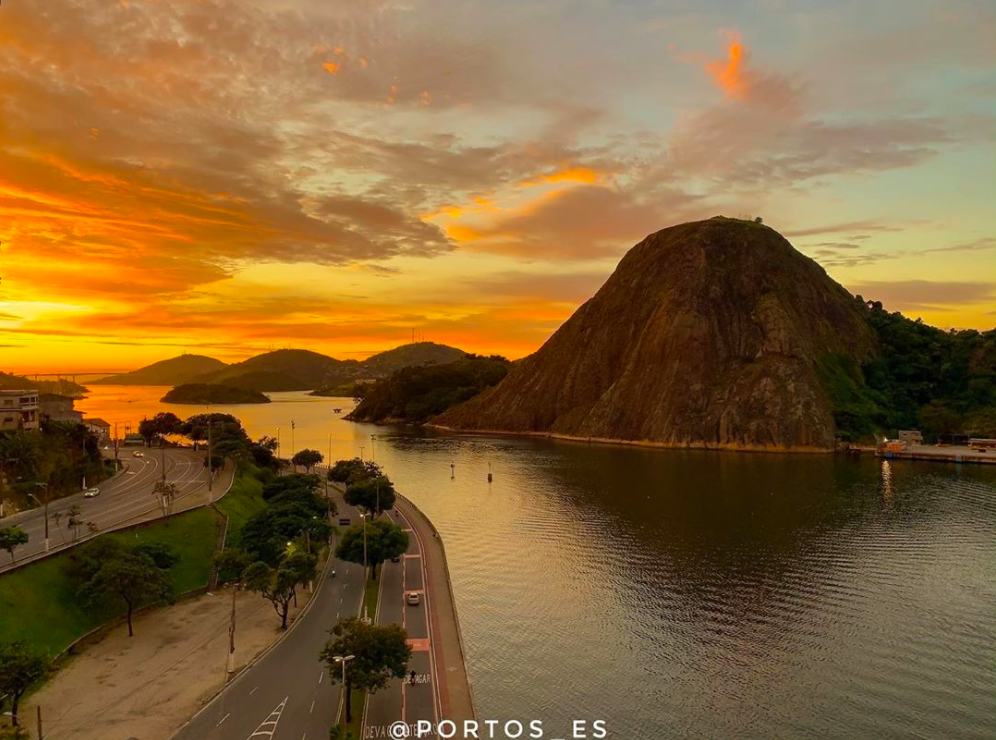 O Sol dá um espetáculo ainda mais belo ao nascer e ao se por nestes ...