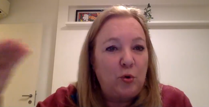 Ex-juíza do Tribunal Penal Internacional acha difícil prosperar ...