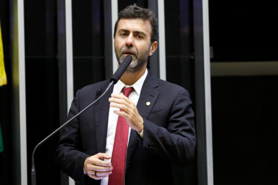"Seguimos na mesma trincheira", diz Freixo após saída do PSOL