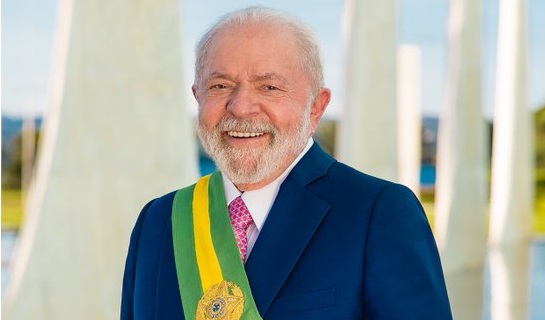 Veja a nova foto oficial de Lula como presidente