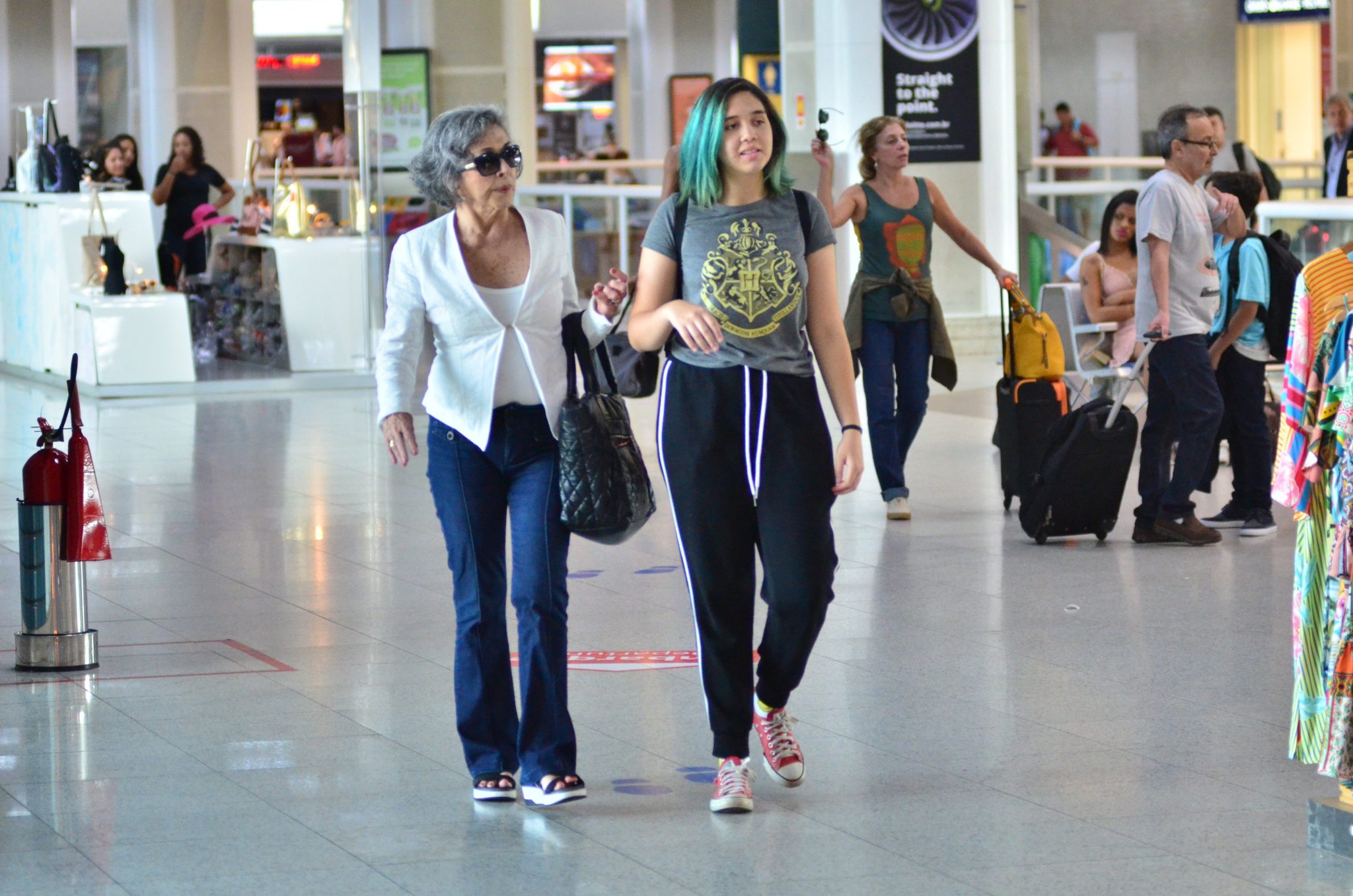 Conheça Giulia Butler, neta de Betty Faria e pivô de discórdia entre ...