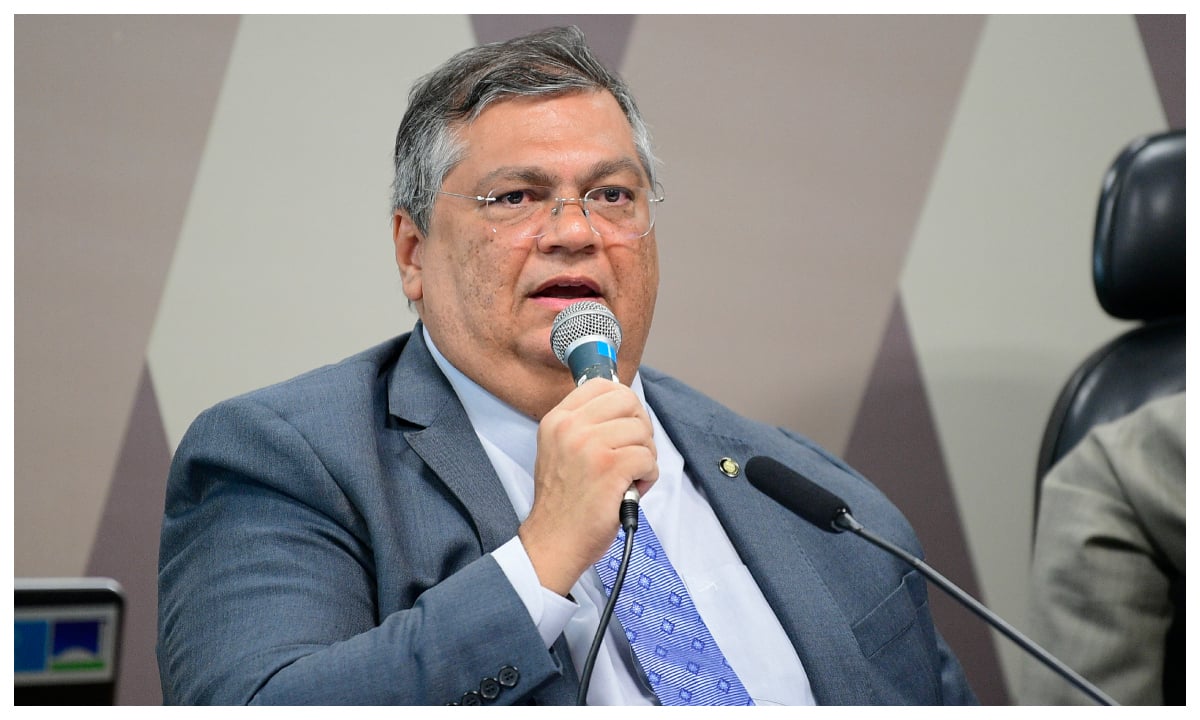 Ao Vivo: Flávio Dino fala a parlamentares em Comissão na Câmara
