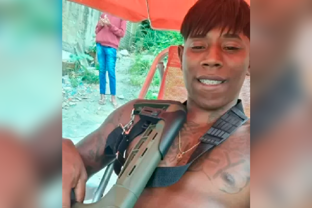 Chefe Do Pcc Morre Após Tiroteio Com Turistas Em Praia Chique No Guarujá