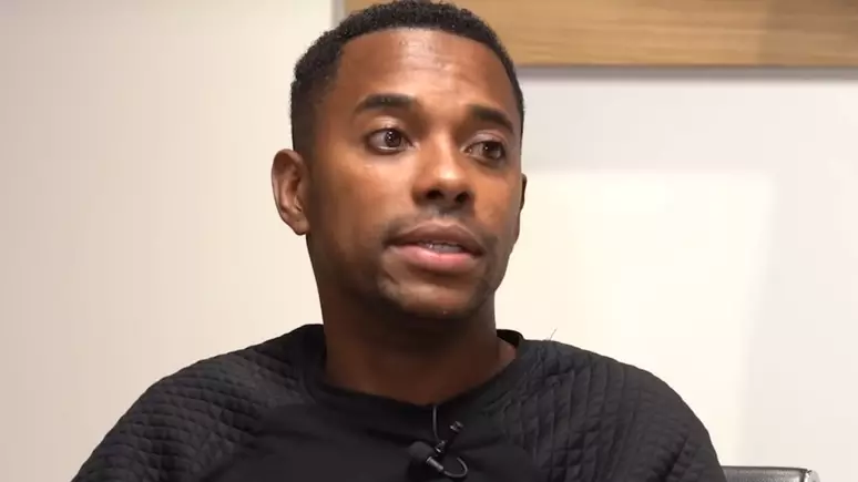 Saiba como foram as últimas horas de Robinho antes de ser preso por estupro