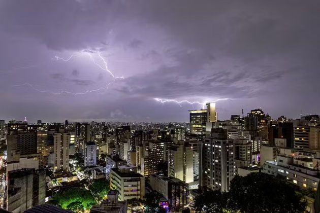 Como será a tempestade em SP nesta sexta, segundo a meteorologia