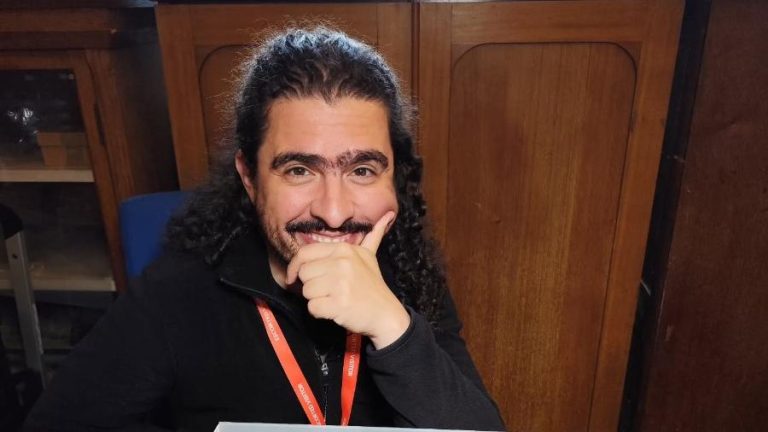 Família de Pirula abre "vaquinha" após AVC do divulgador científico