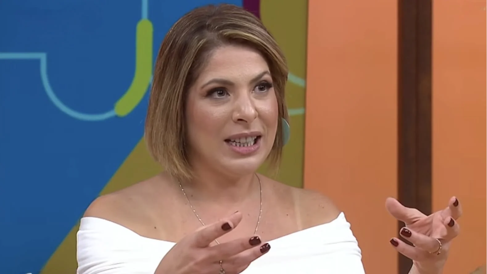 Daniela Lima contraria Malu Gaspar sobre reuniões de Moraes